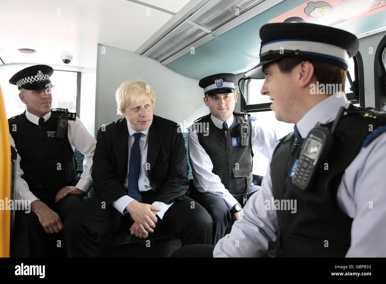 Crime on the transport network hi-res stock photography and images - Alamy