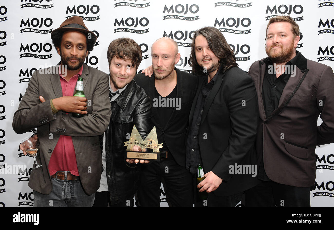 Elbow win song year award hi-res stock photography and images - Alamy