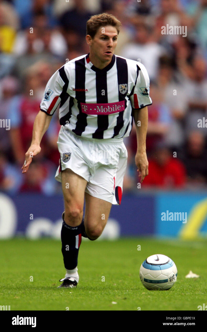 Zoltan gera west bromwich albion hi-res stock photography and images - Alamy