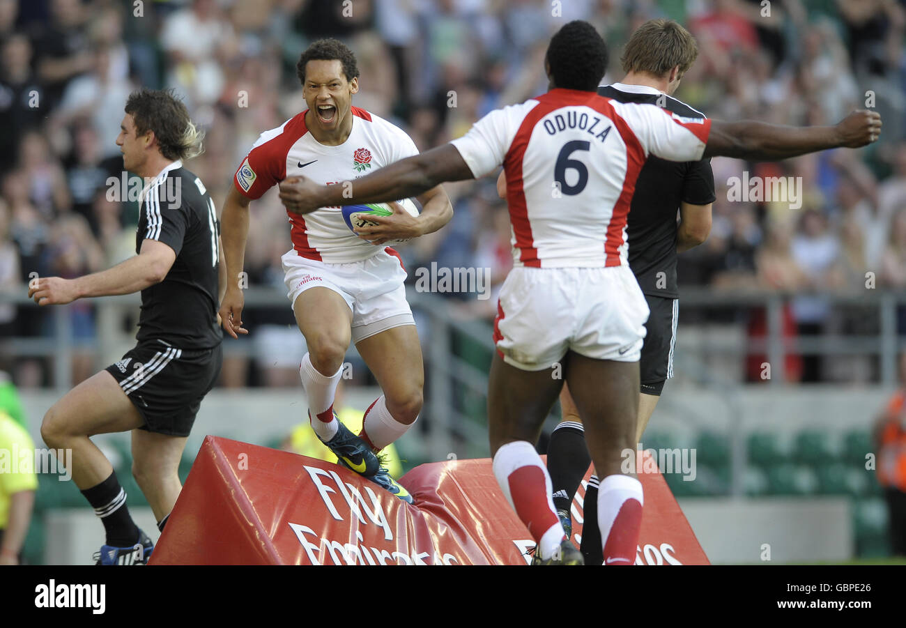 England's Dan Norton celebrates scoring the last minute try to take the ...