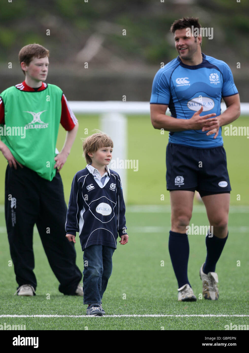Rugby 7s children hi-res stock photography and images - Alamy