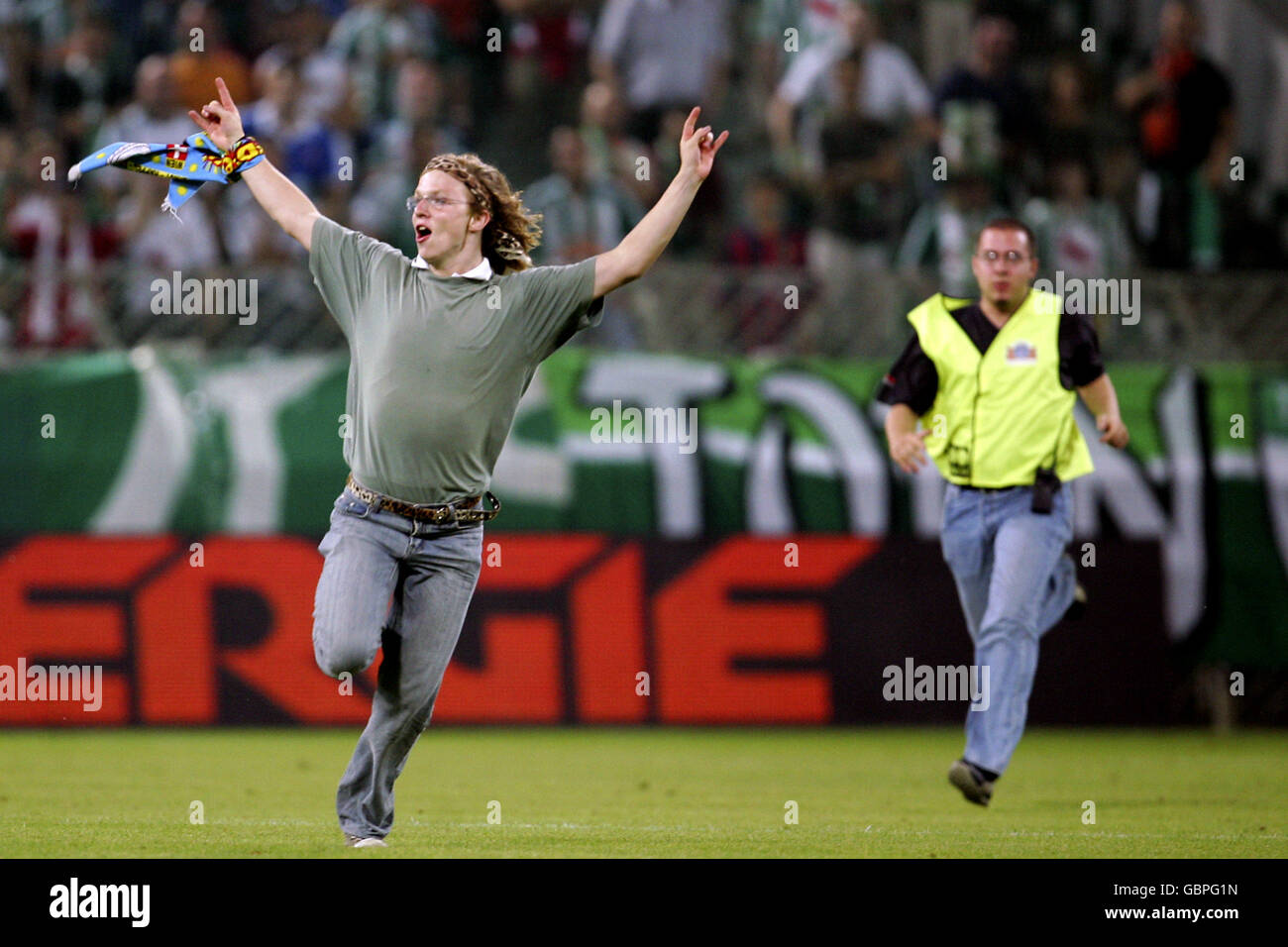 An intruder at the the gerhard hanappi stadium hi-res stock photography ...