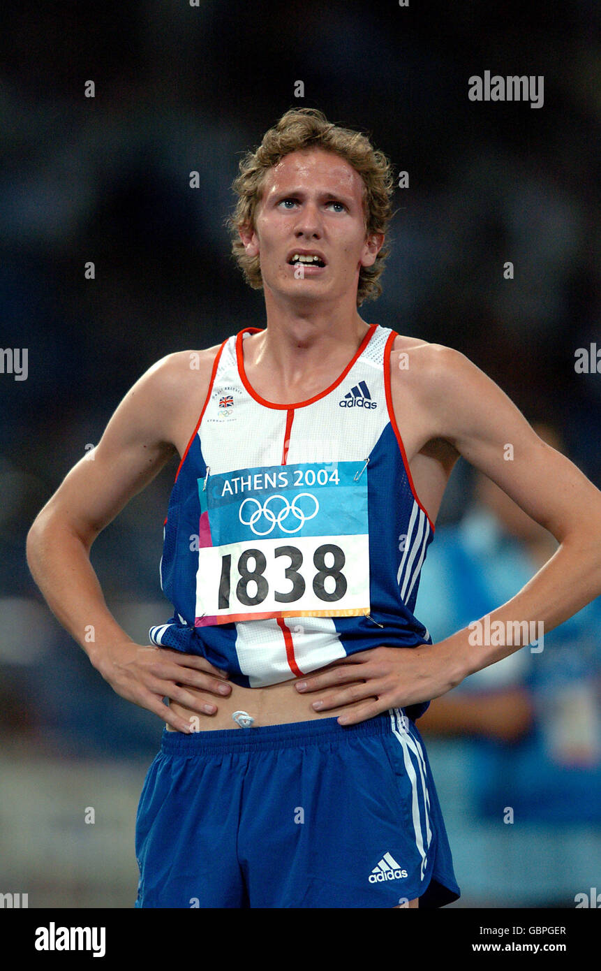 Great Britain's Ricky Soos looks to the scoreboard to check his time ...