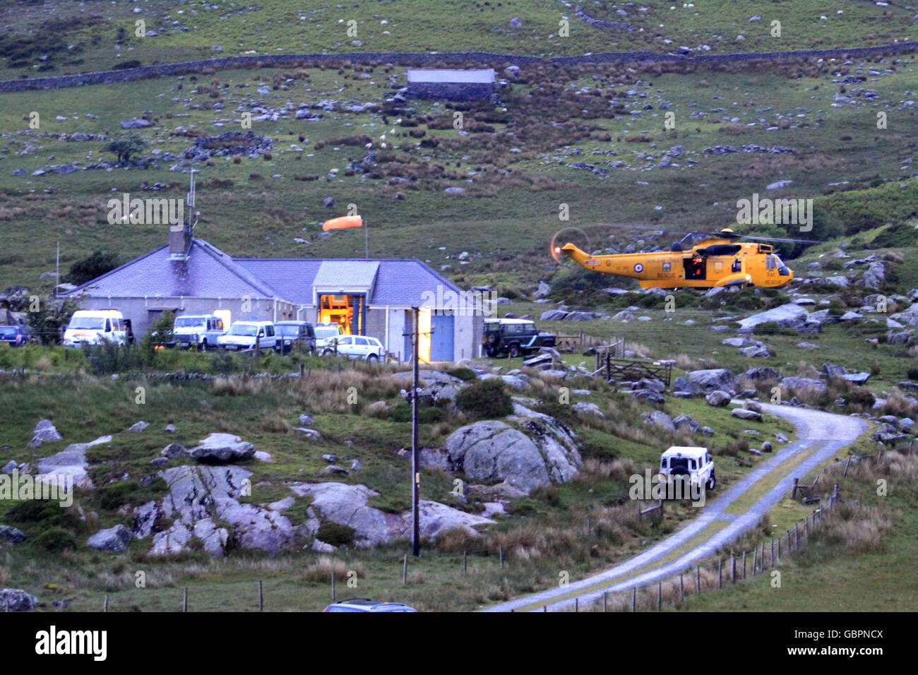 Raf mountain rescue team hi-res stock photography and images - Alamy