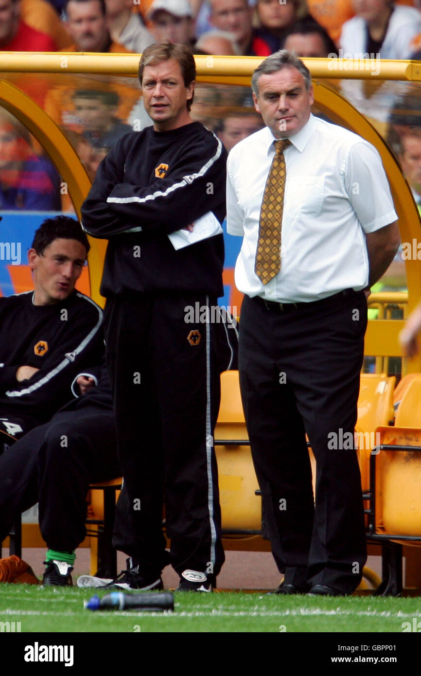 Wolverhampton wanderers football manager dave jones hi-res stock ...