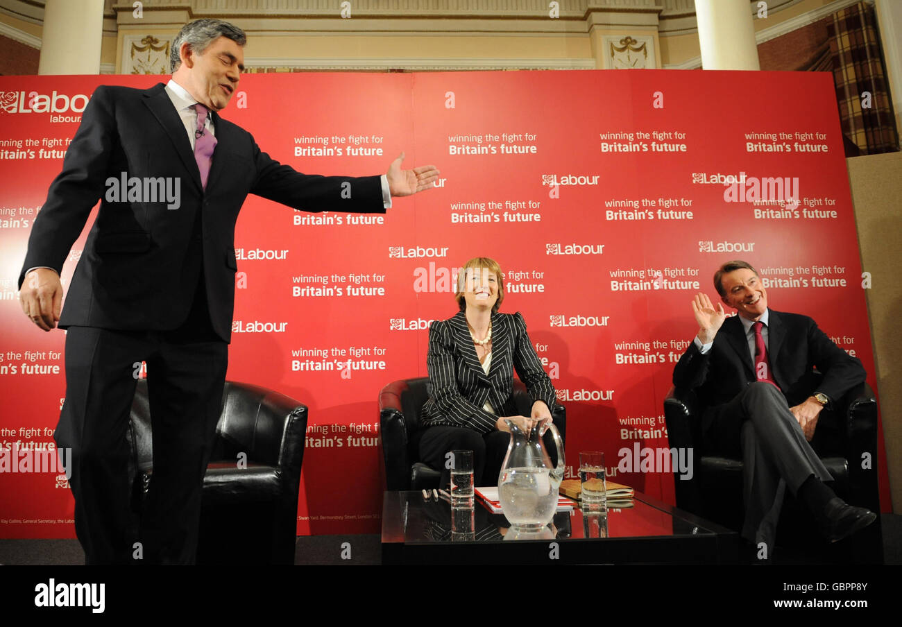 Politics sitting smiling gordon brown hi-res stock photography and ...