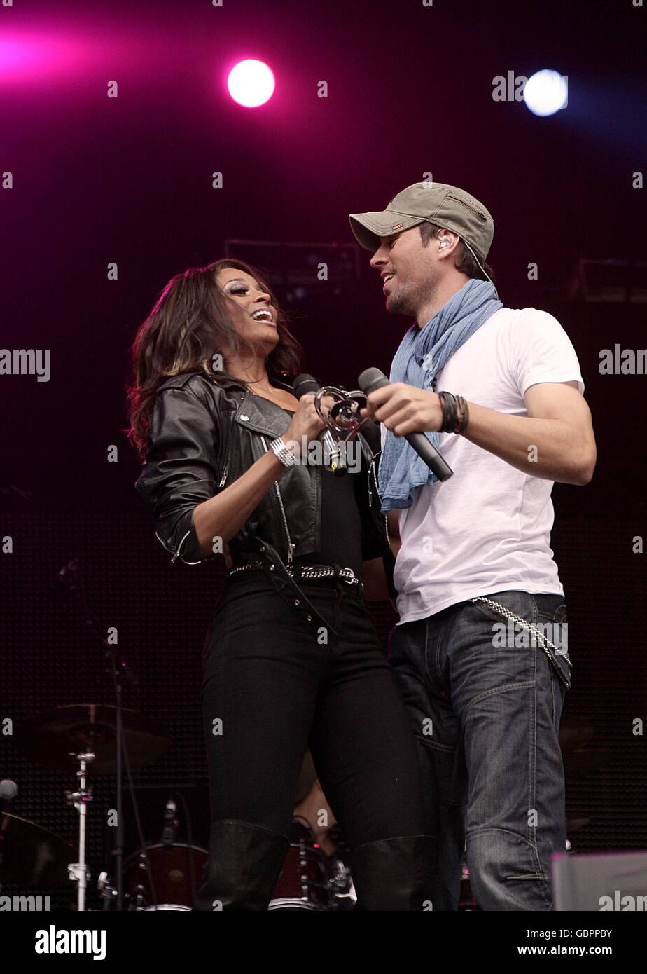 Capital 95.8 Summertime Ball 2009 - London Stock Photo - Alamy