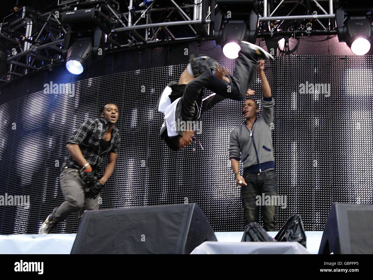 Jls performing on stage capital hi-res stock photography and images - Alamy