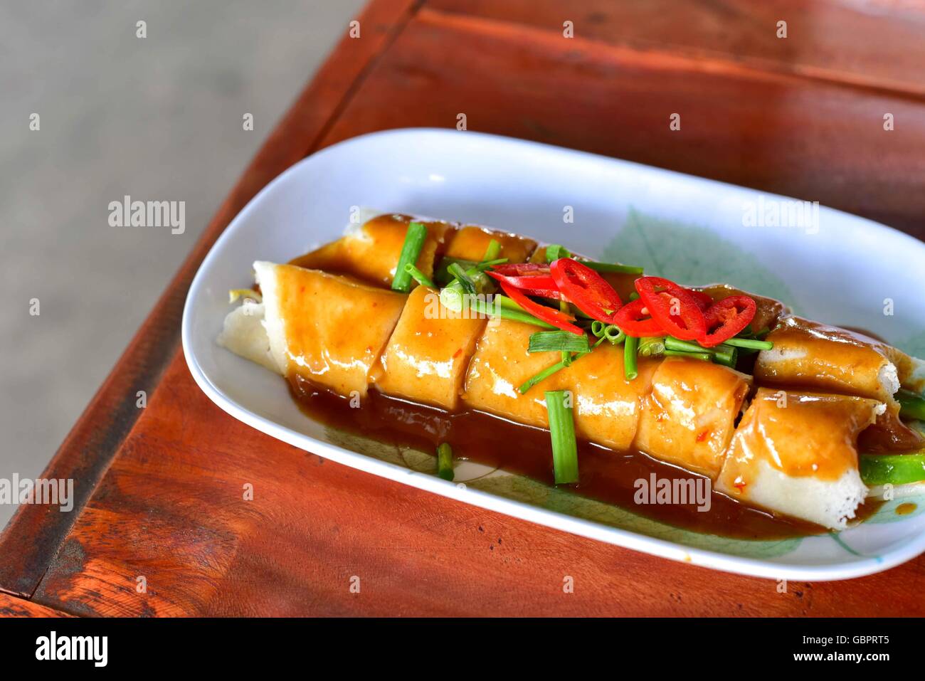 A Plate of Authentic Thai Fresh Spring Rolls Stock Photo - Alamy