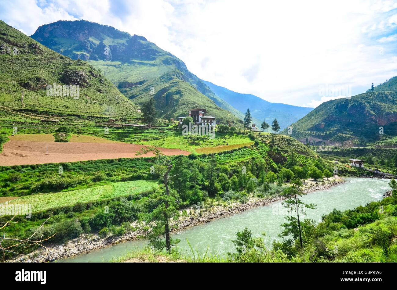 Bhutan mountains hi-res stock photography and images - Alamy