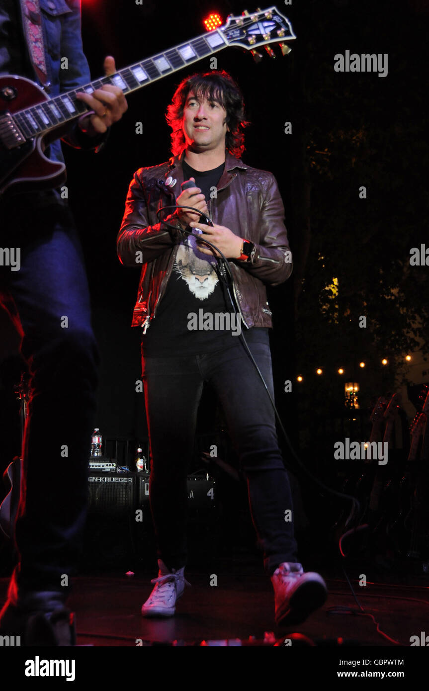 Los Angeles, CA, USA. 6th July, 2016. Tom Higgenson, Plain White T's ...
