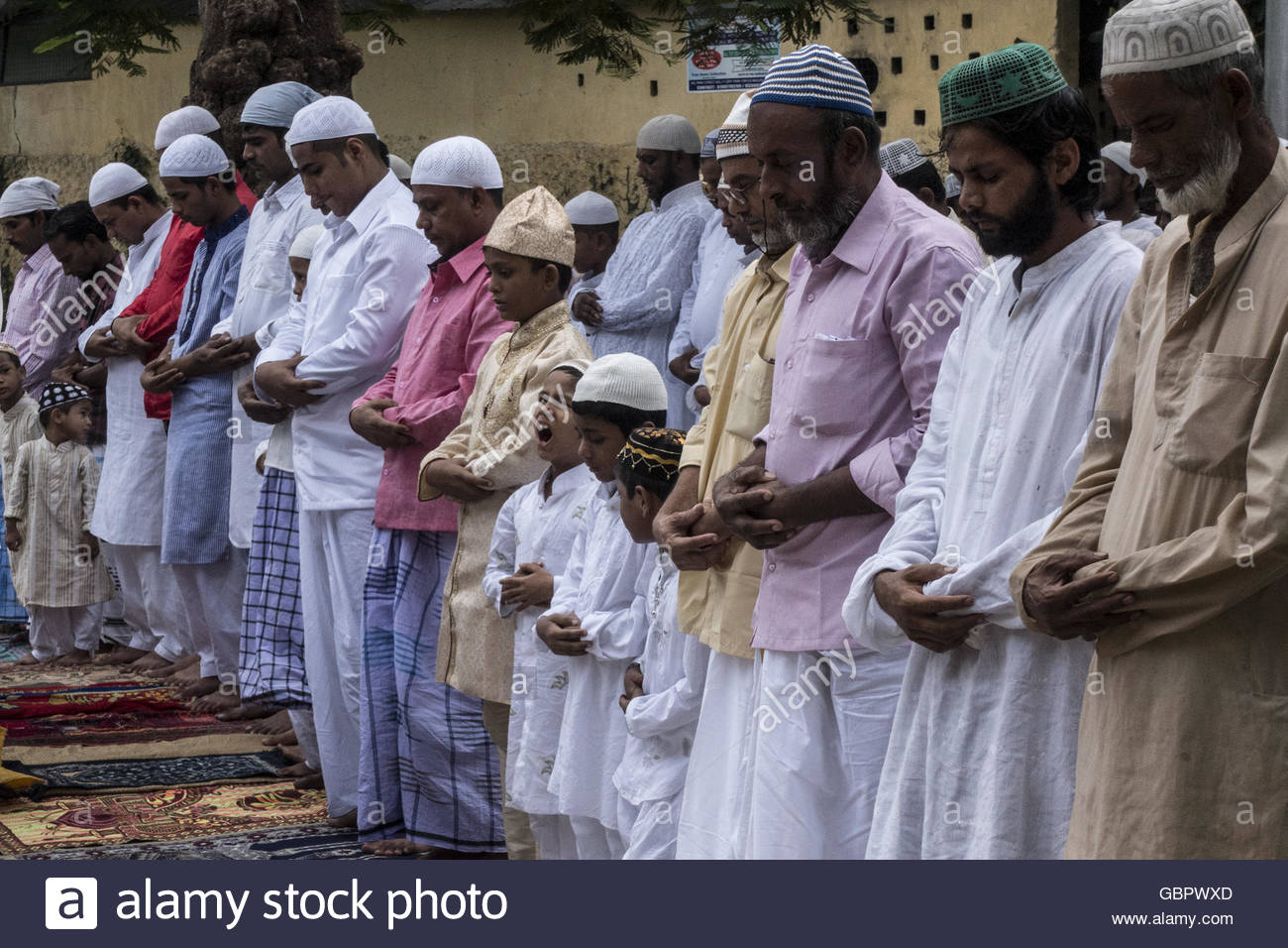 Kolkata, Indian state West Bengal. 7th July, 2016. Indian Muslim ...
