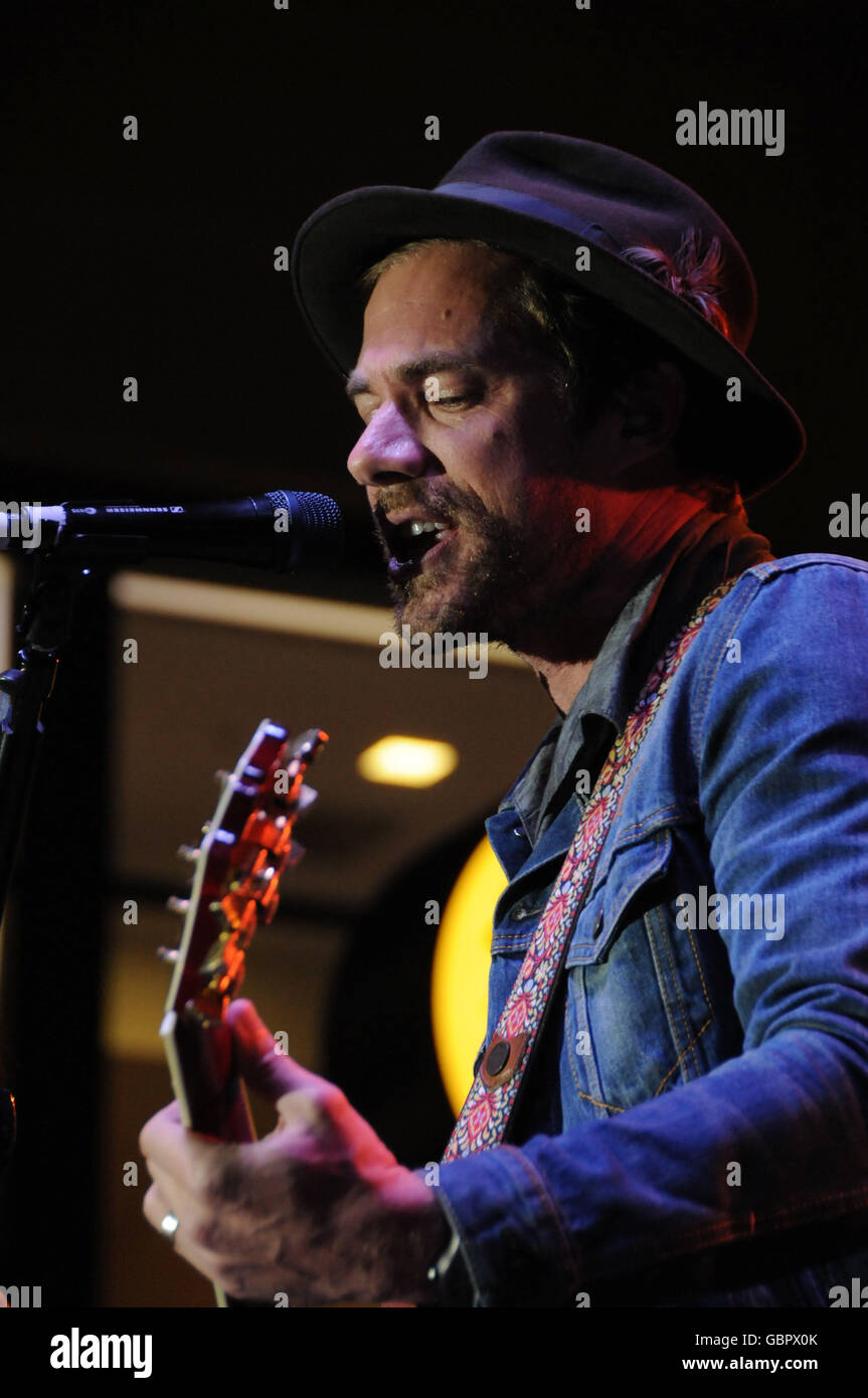 Los Angeles, CA, USA. 6th July, 2016. Tim Lopez, Plain White T's. Citi ...