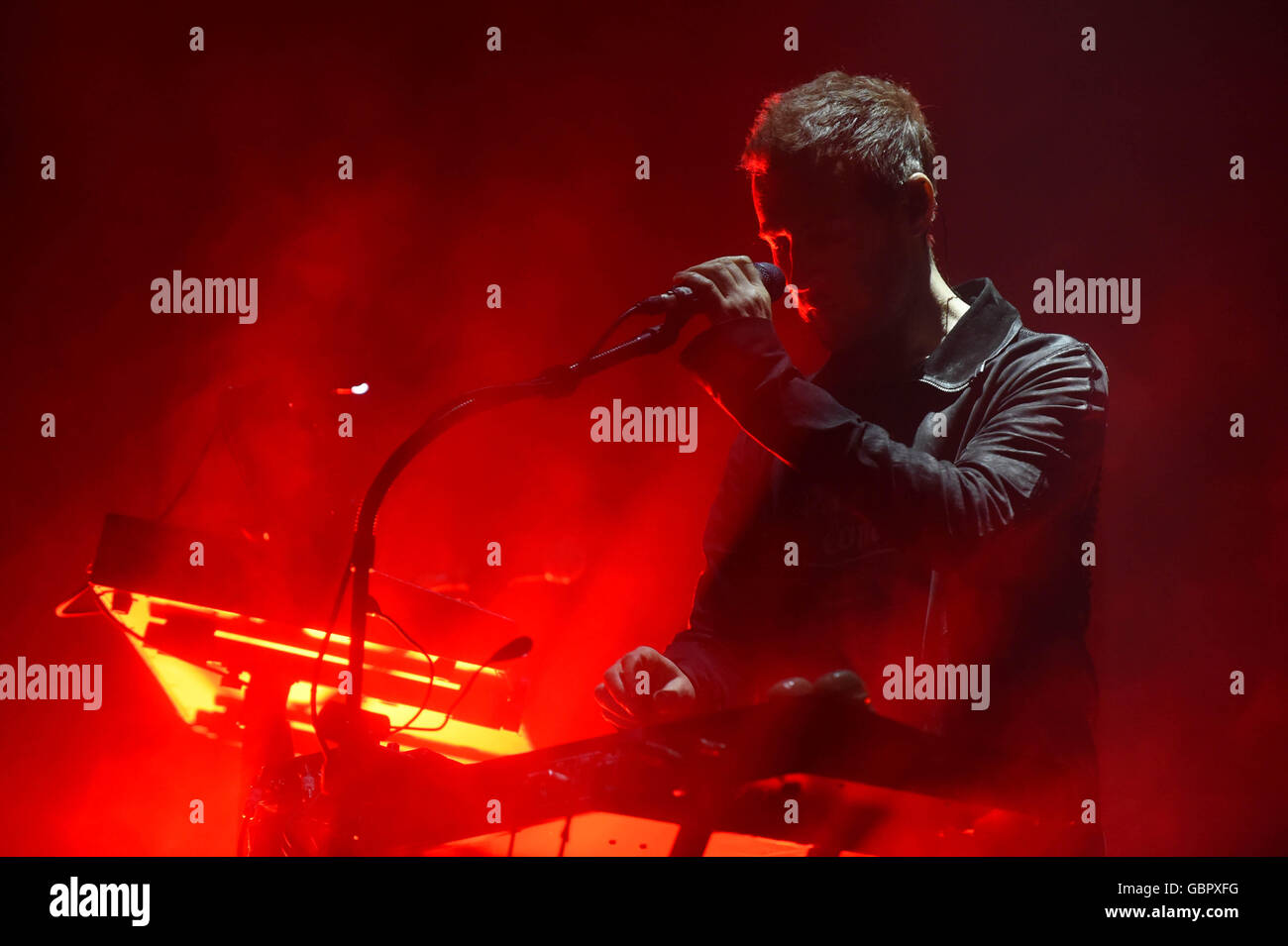 Robert del naja massive attack hi-res stock photography and images - Alamy