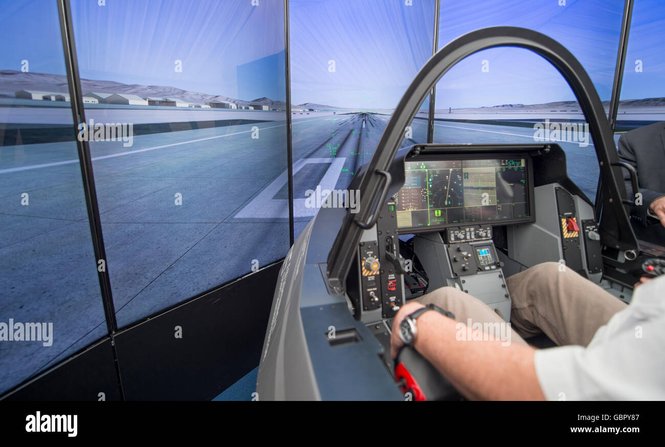 Lockheed martin f 35 program hi-res stock photography and images - Alamy