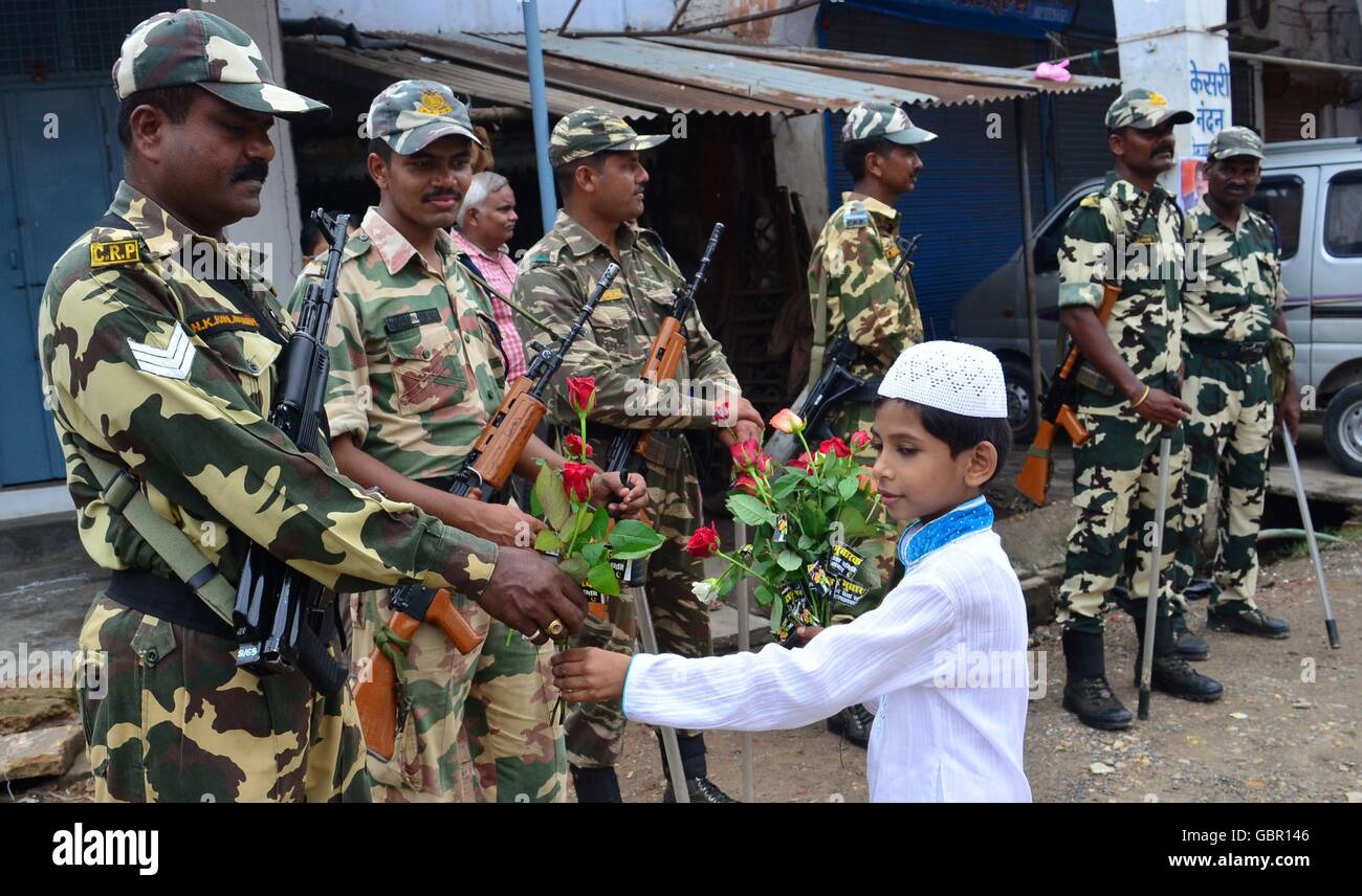 Fitra hi-res stock photography and images - Alamy