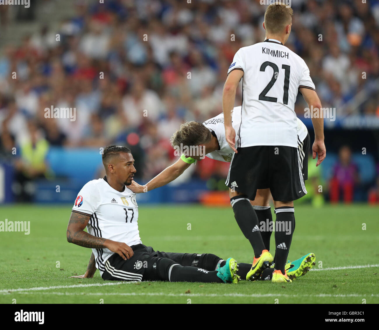Jerome boateng hi-res stock photography and images - Alamy
