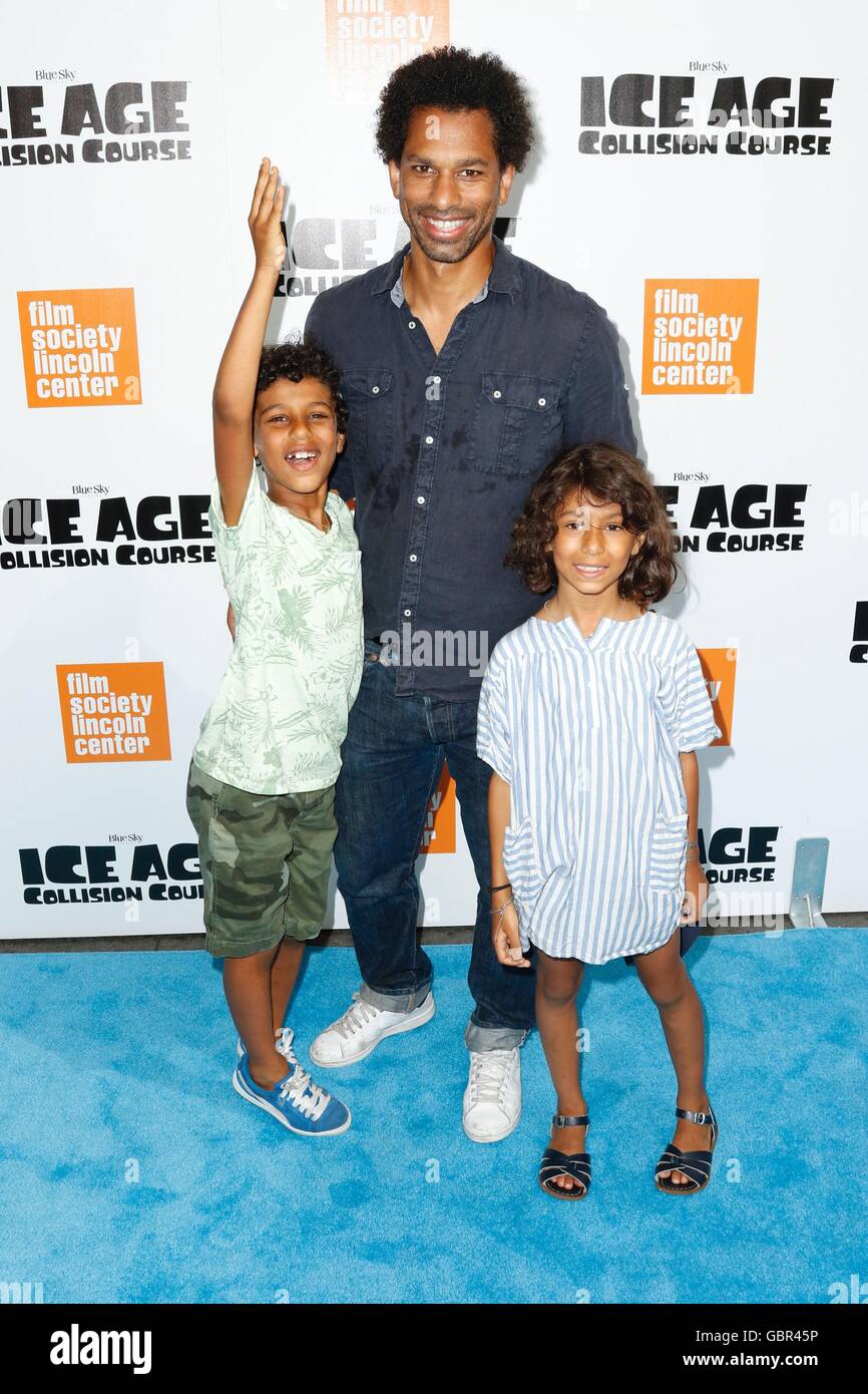 Fairuz hi-res stock photography and images - Alamy