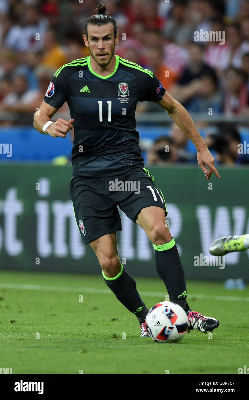 Gareth bale 2016 hi-res stock photography and images - Alamy