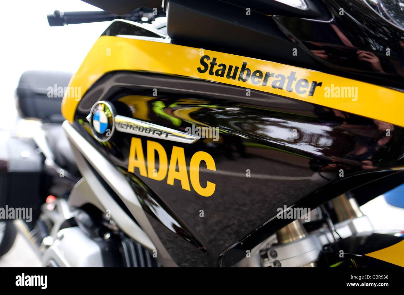 Adac logo hi-res stock photography and images - Alamy