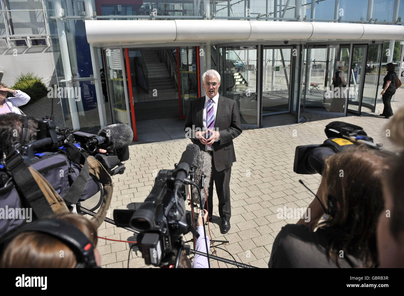 Nationwide headquarters swindon england hi-res stock photography and ...