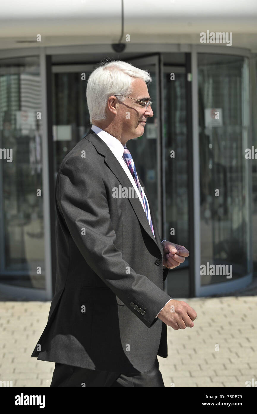 Nationwide headquarters swindon england hi-res stock photography and ...