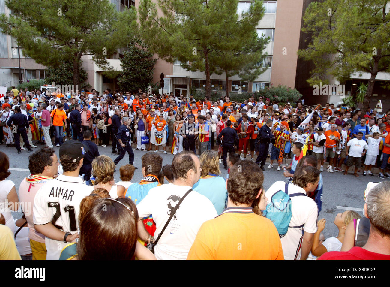 Valencia fc fans hi-res stock photography and images - Alamy
