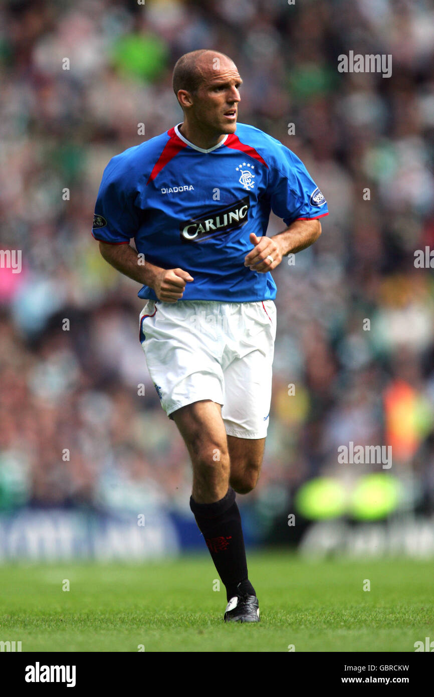 Sport football alex rae hi-res stock photography and images - Alamy