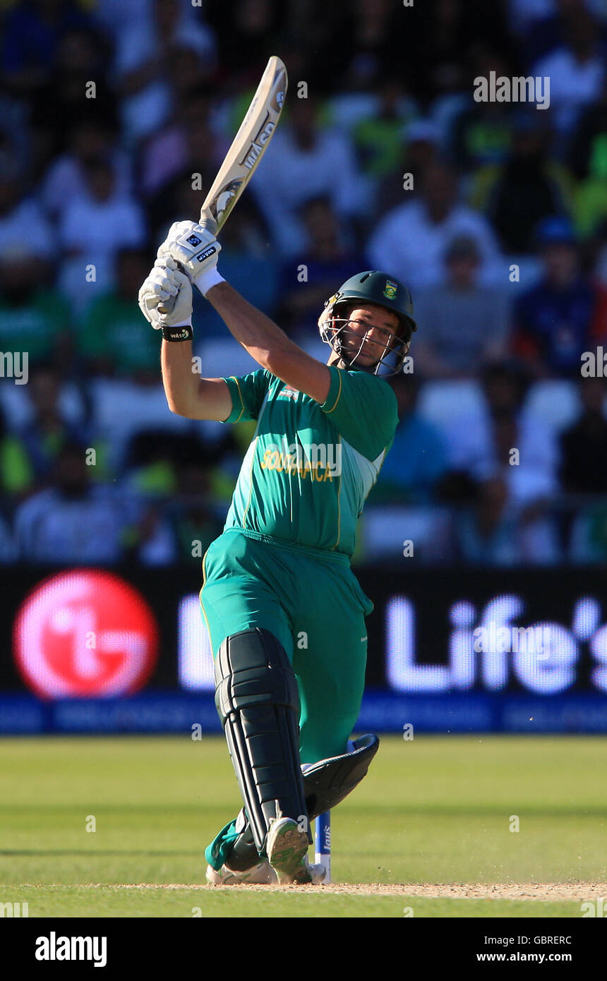 South africas albie morkel bats against pakistan hi-res stock ...