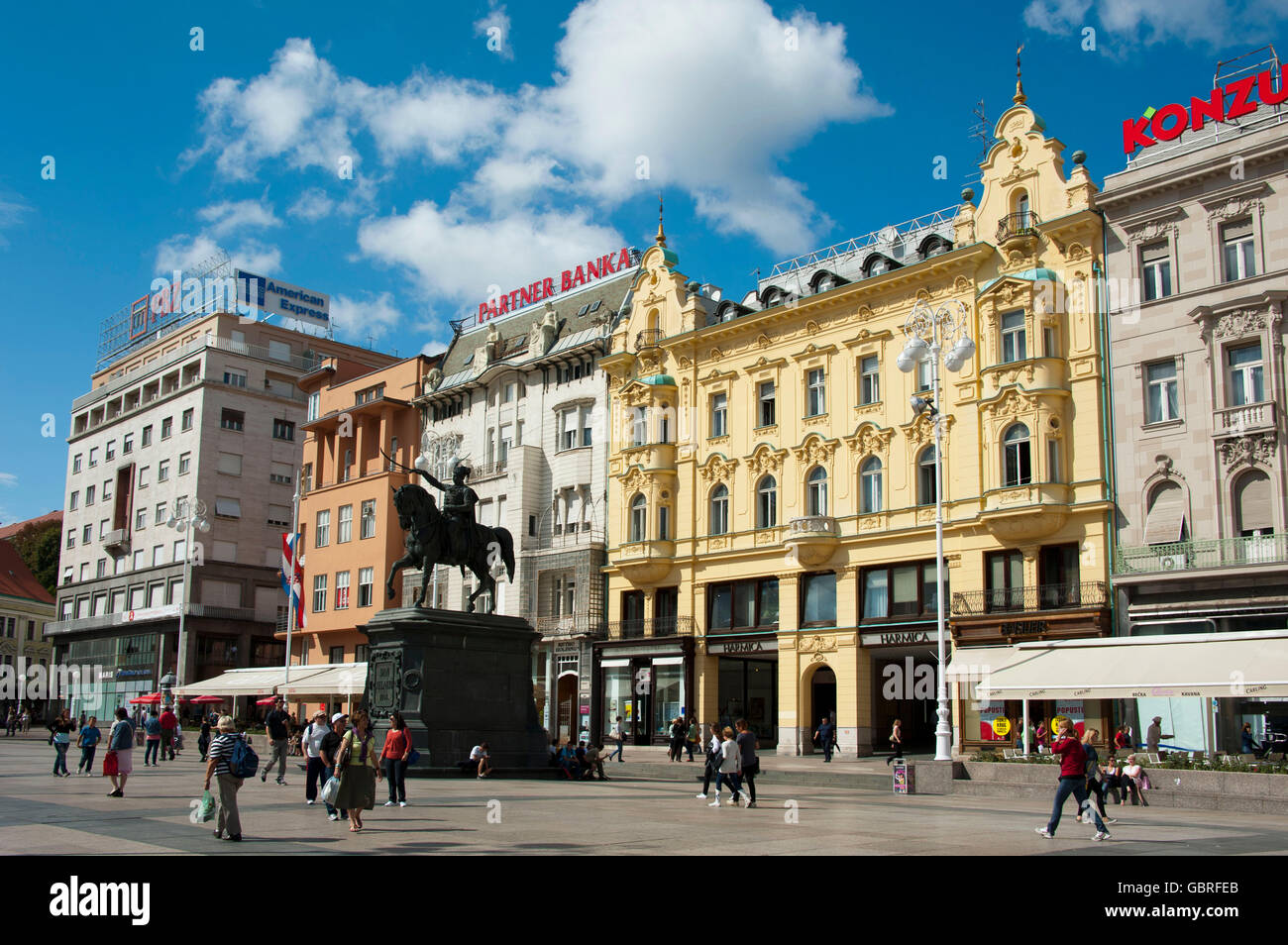 Ban Jelacic Square, Zagreb, Croatia / lower town Stock Photo - Alamy