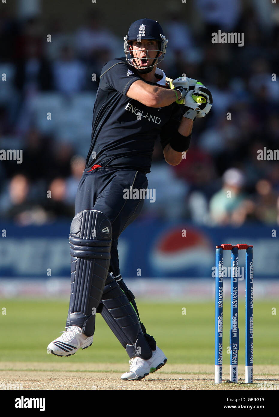 Cricket - ICC World Twenty20 Cup 2009 - Super Eights - Group E ...