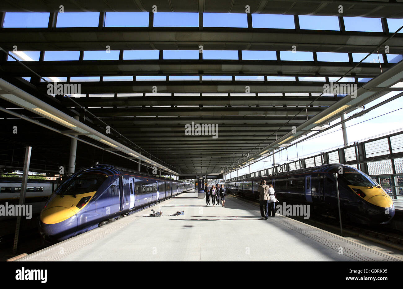Transport - Hitachi High Speed Trains - London - 2009 Stock Photo - Alamy
