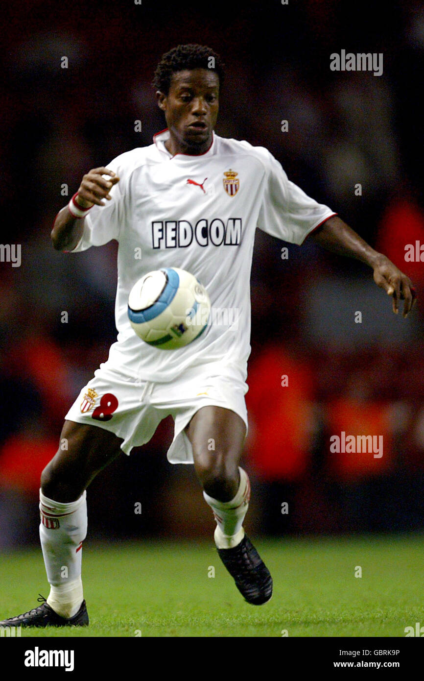 Liverpool v monaco mohamed kallon hi-res stock photography and images ...