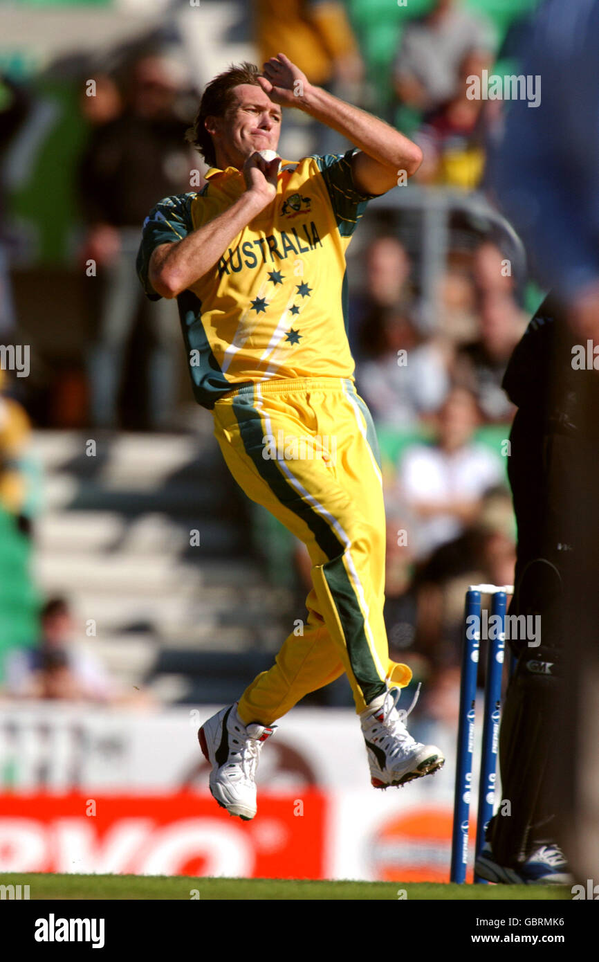 Cricket - ICC Champions Trophy 2004 - Australia v New Zealand Stock ...