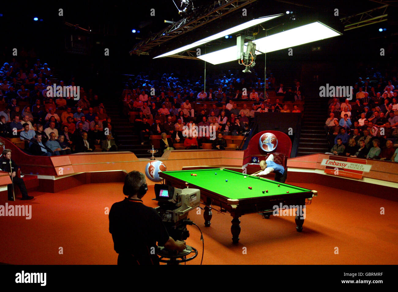 Snooker - Embassy World Championship 2004 Stock Photo - Alamy