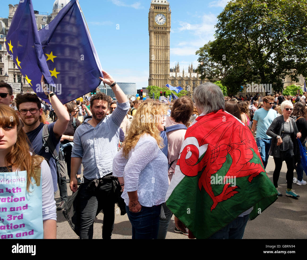 Welsh scene flag hi-res stock photography and images - Alamy