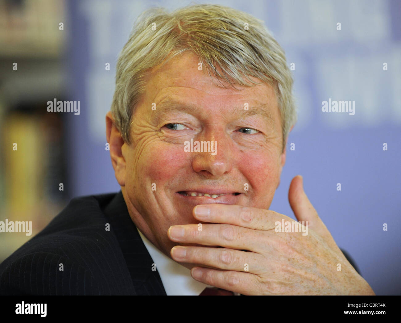 Alan Johnson during a visit to launch National Tackling Drugs Week at ...