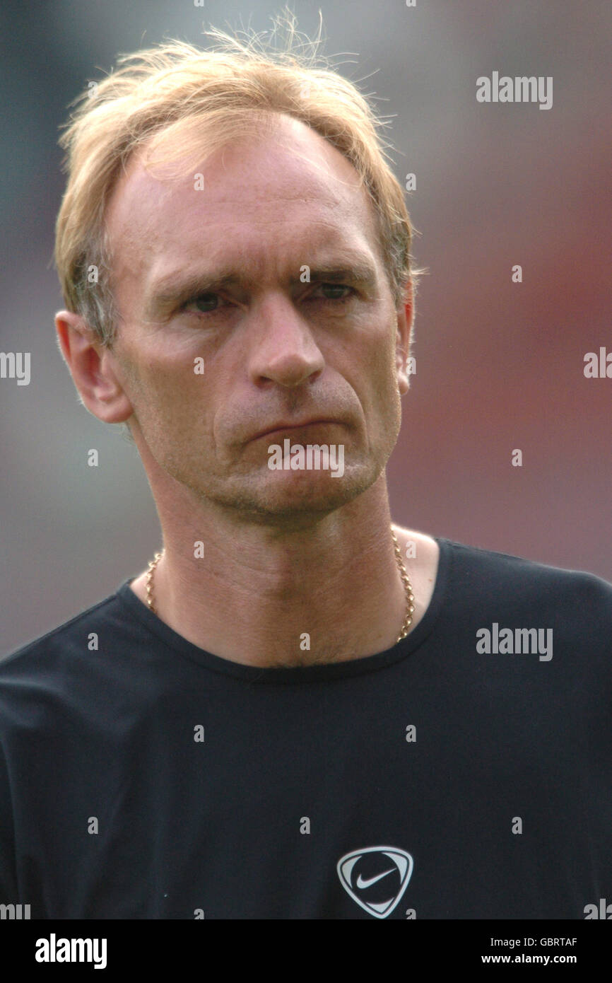 Aberdeens jim leighton hi-res stock photography and images - Alamy
