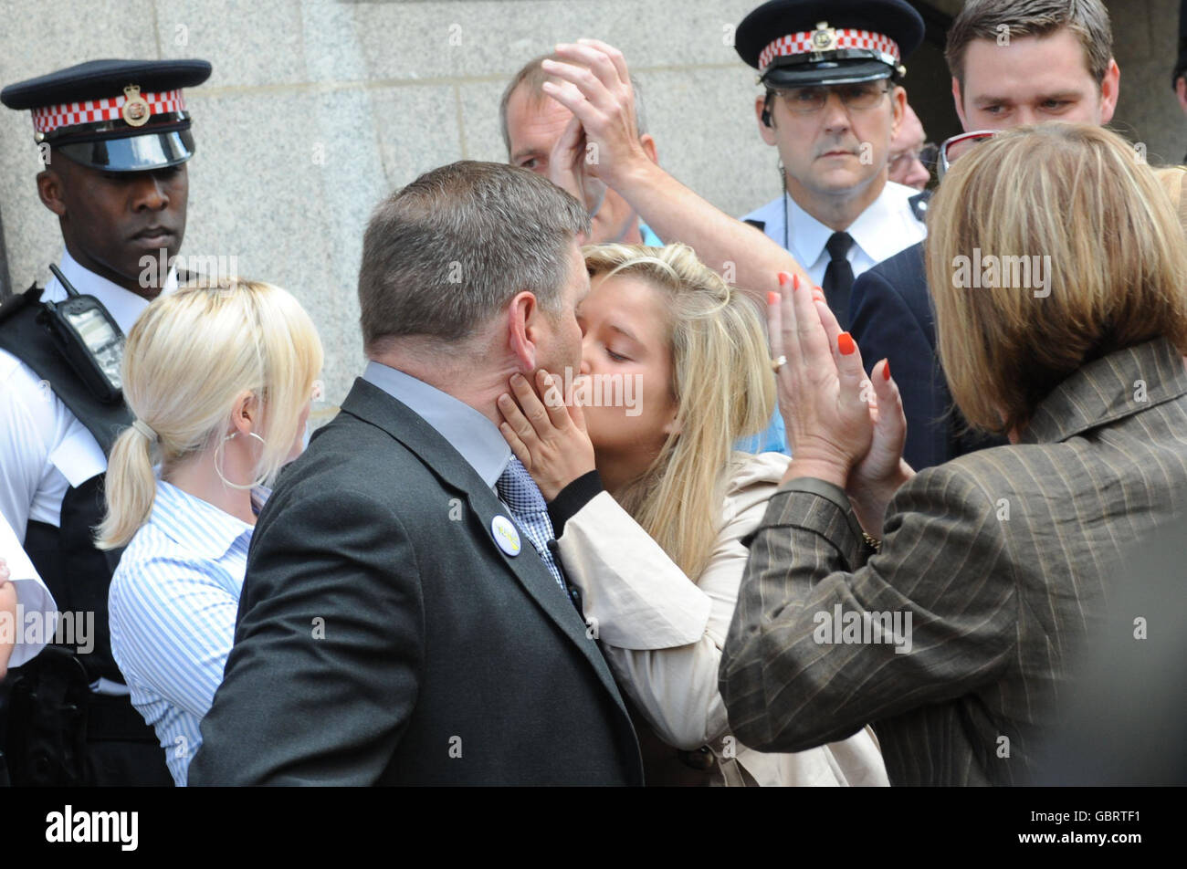 George kinsella hi-res stock photography and images - Alamy