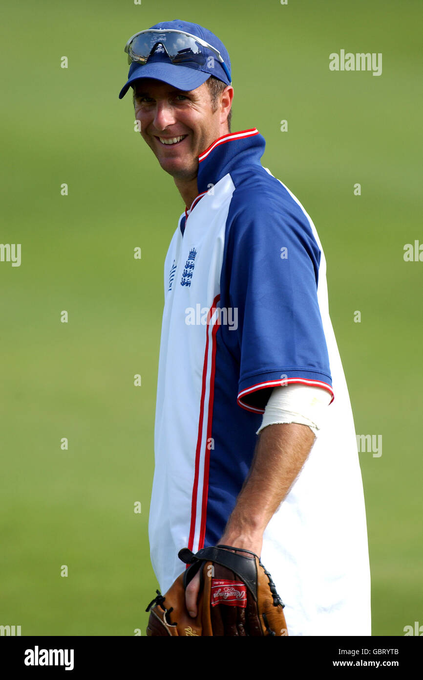 Michael fielding hi-res stock photography and images - Alamy