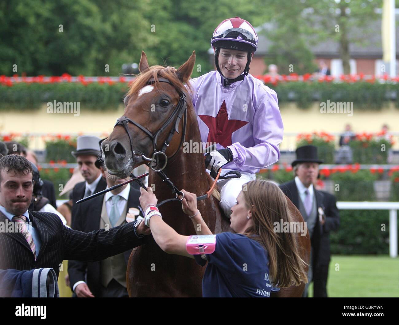 Jockey jamie spencer at ascot racecourse hi-res stock photography and ...