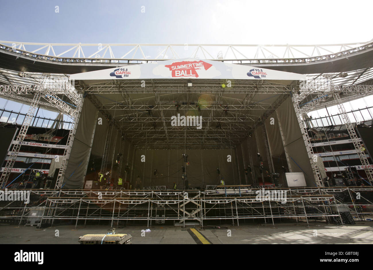 Capital 95.8 Summertime Ball 2009 - London Stock Photo - Alamy