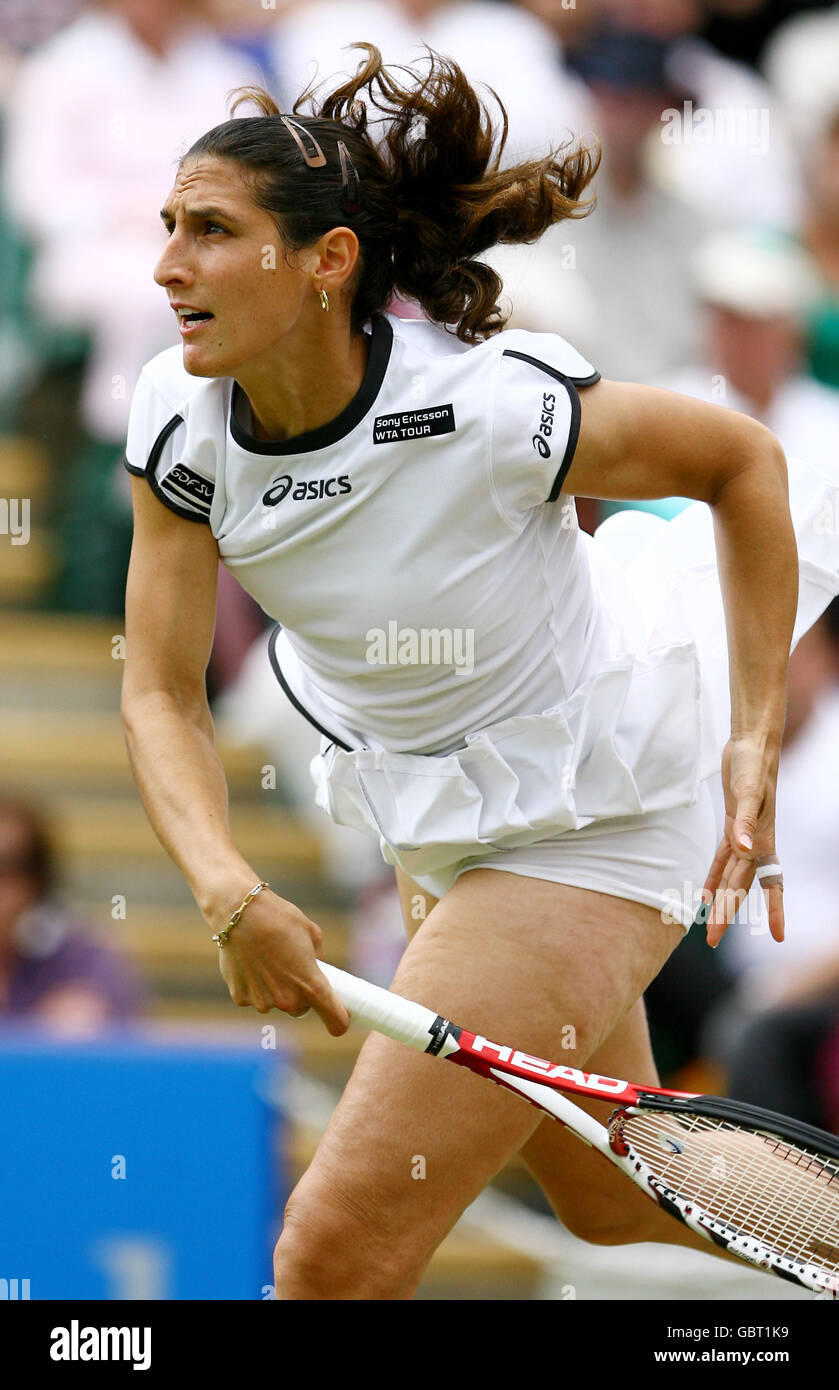 France's Virginie Razzano in action during her final match against ...