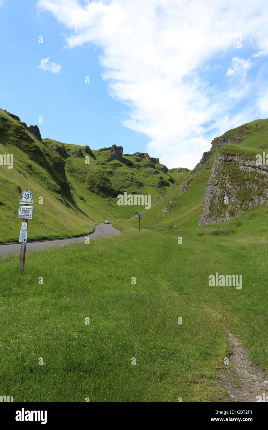 Winnats Pass near Castleton in the High Peak District of Derbyshire ...