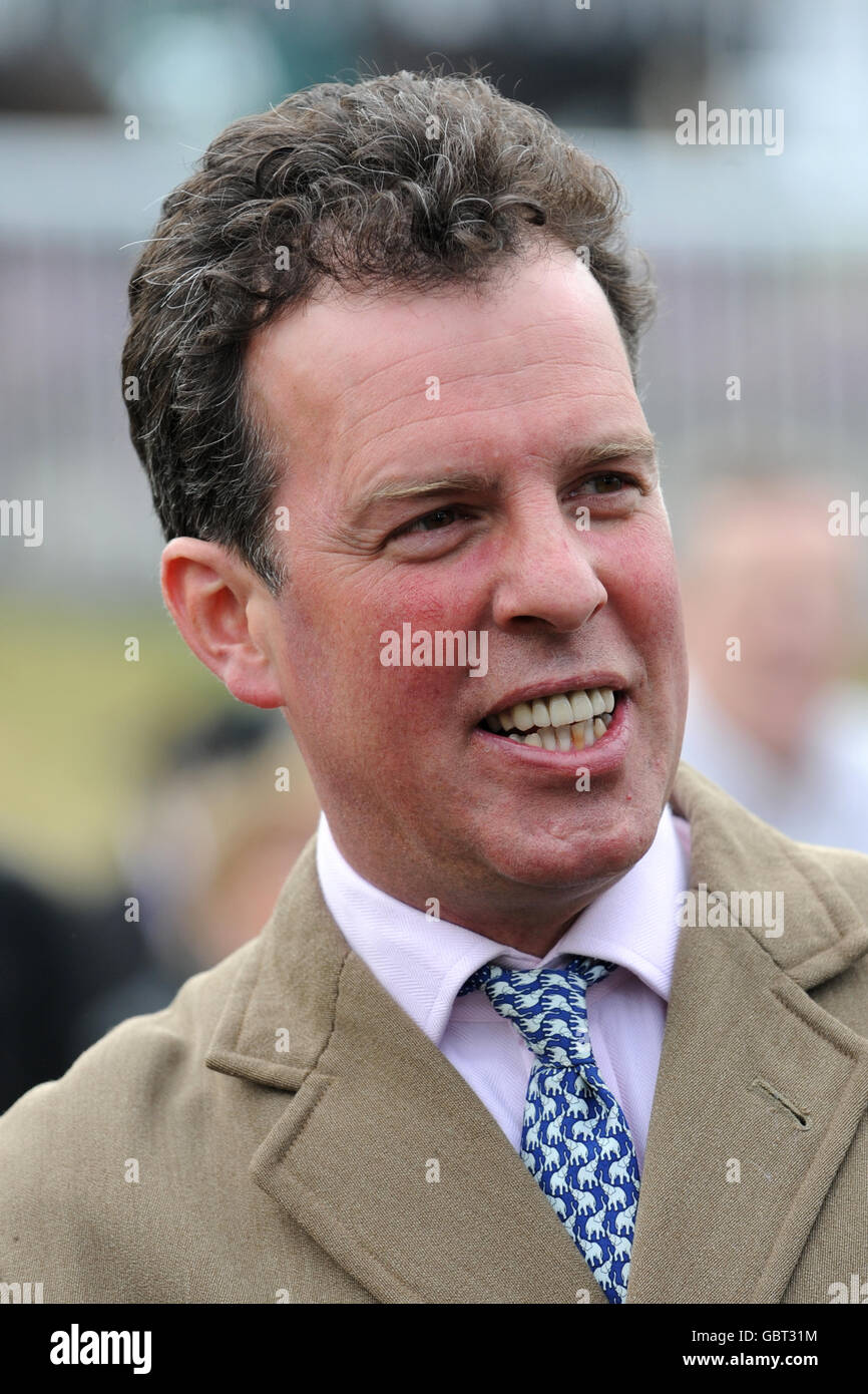 Horse Racing - The 2009 John Smith's Grand National Meeting - Day One ...