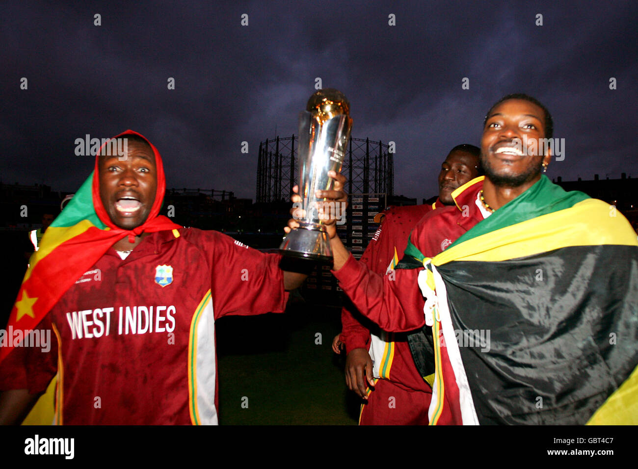 Wavell hinds hi-res stock photography and images - Alamy