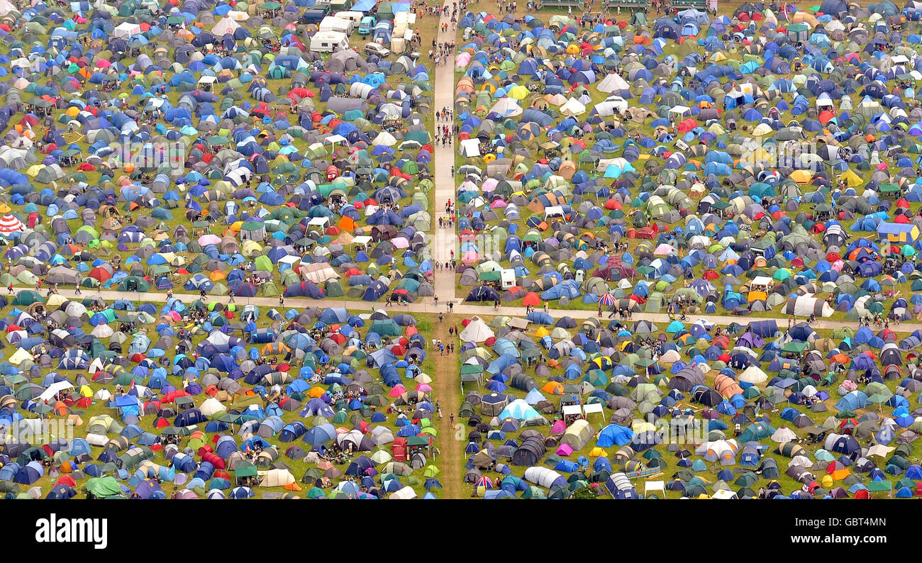 Aerial view of the 2009 Glastonbury Festival at Worthy Farm in Somerset ...