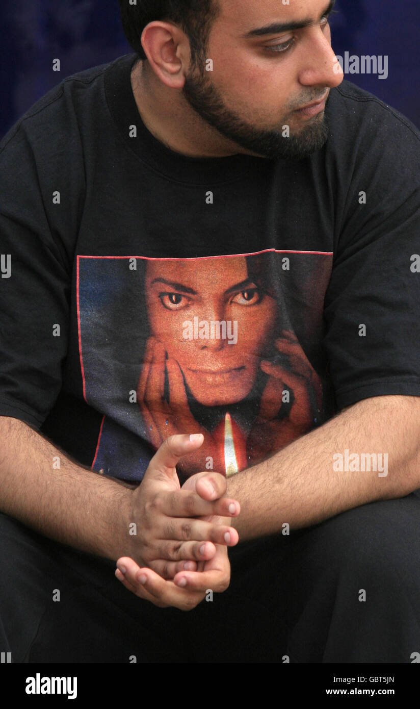 Michael Jackson fan Mohammed Rizwan, 26, from Stratford in east London ...