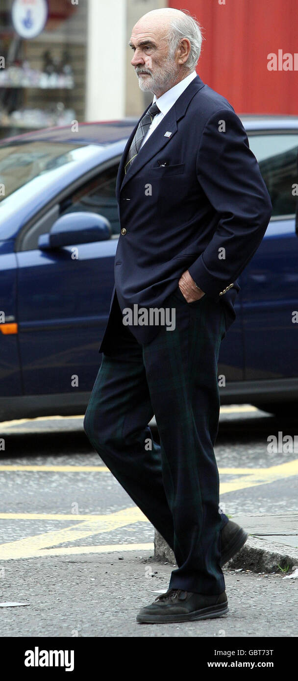 Sir Sean Connery leaves the Film House in Edinburgh after handing out ...