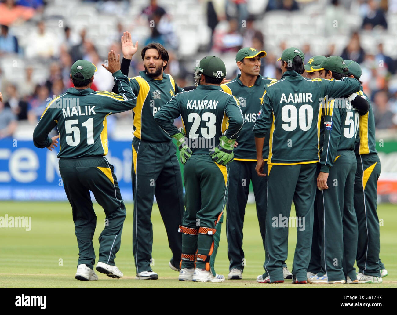 Pakistani cricket players hi-res stock photography and images - Alamy